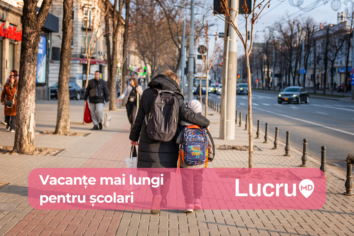 Vacanțe mai lungi pentru școlarii din Moldova